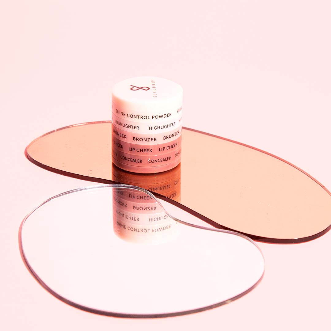 Travel Size Makeup: Maintain the Look With a Compact Kit – Subtl Beauty